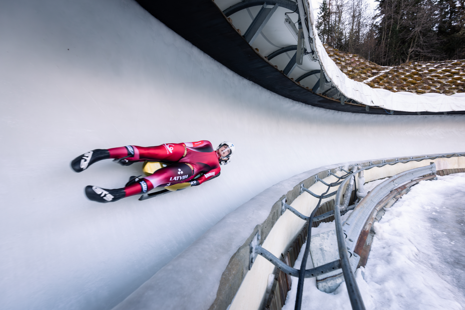 Rodler aus fünf Nationen am Podium beim Junioren-Weltcup